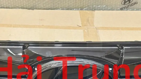 Mặt ca lăng Hyundai Tucson 2022-2024 mã phụ tùng 86350N9110