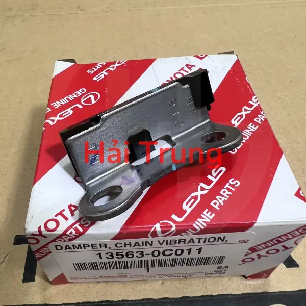 Tì xích bơm dầu Toyota Hiace 2010-2014 chính hãng 13563-0C011