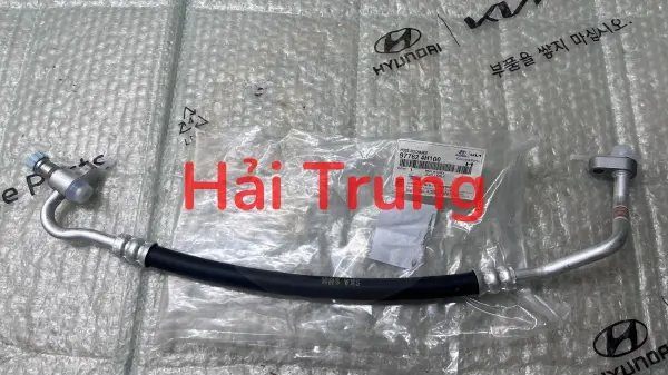 Ống ga cao áp Hyundai Starex 2008-2014 mã phụ tùng 977624H100