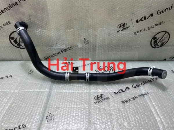 Ống két nước dưới Hyundai Tucson 2019 chính hãng 25410-D3500