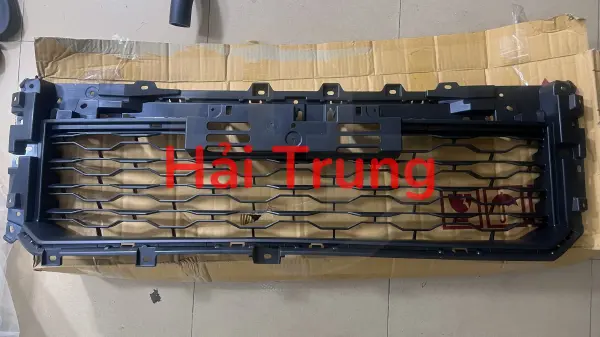 Lưới gió cản trước Mitsubishi Triton 2019-2023 chính hãng 6402A534